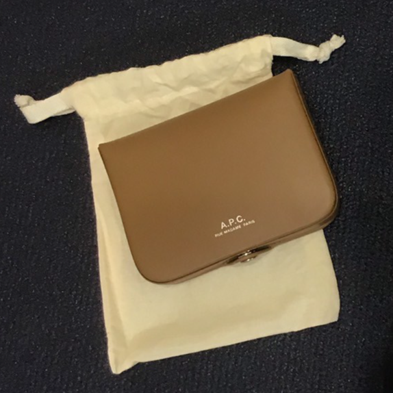 APC Josh Wallet | Buyandship Singapore