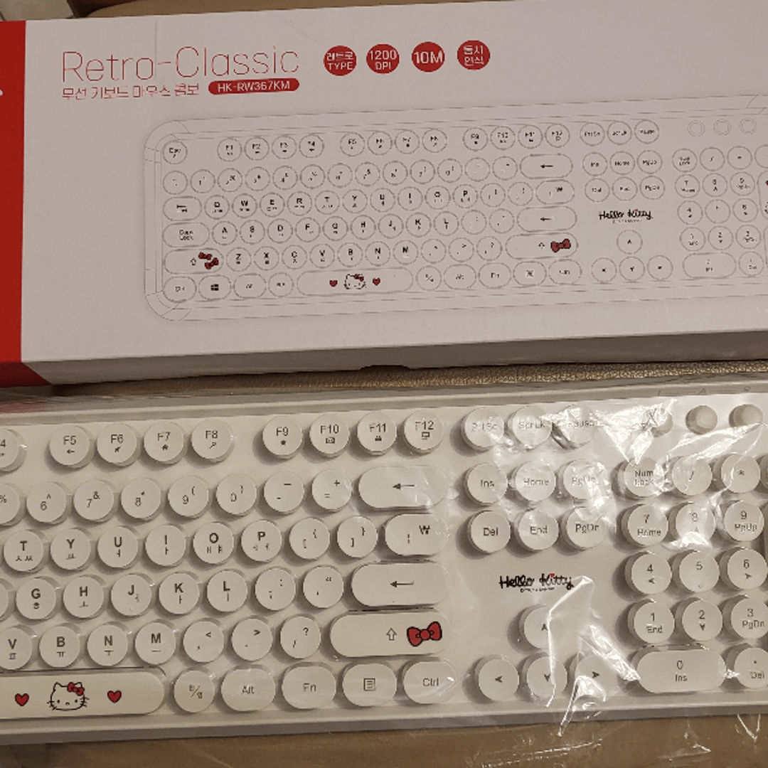 Hello Kitty keyboard and mouse | Buy&Ship（台灣）