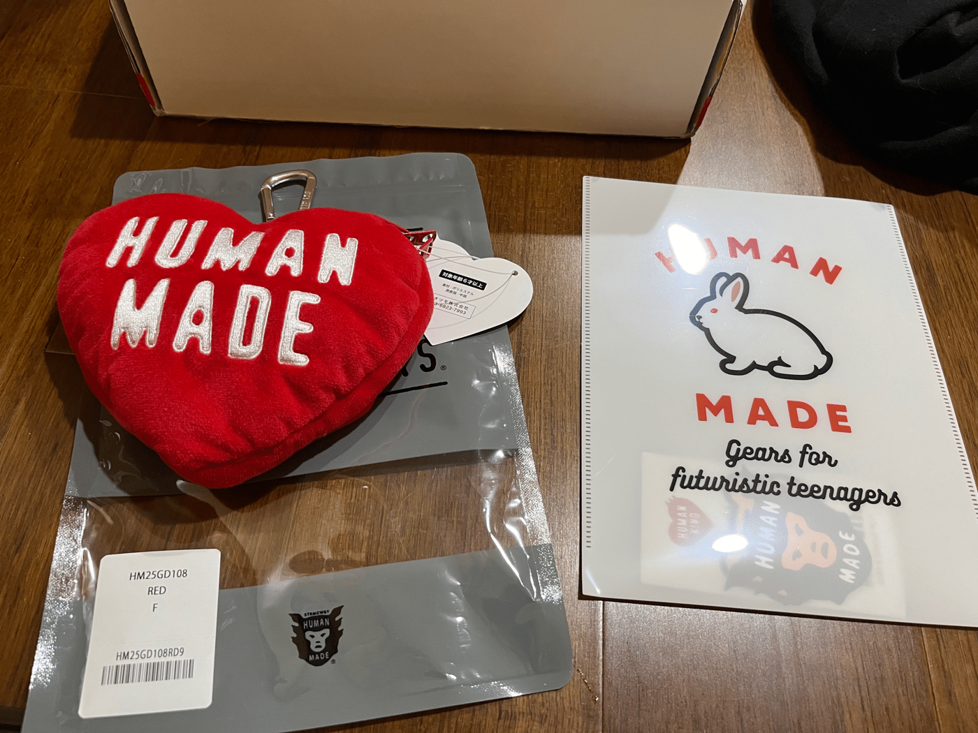 Human made 愛心卡夾 | Buyandship 台灣 國際代運