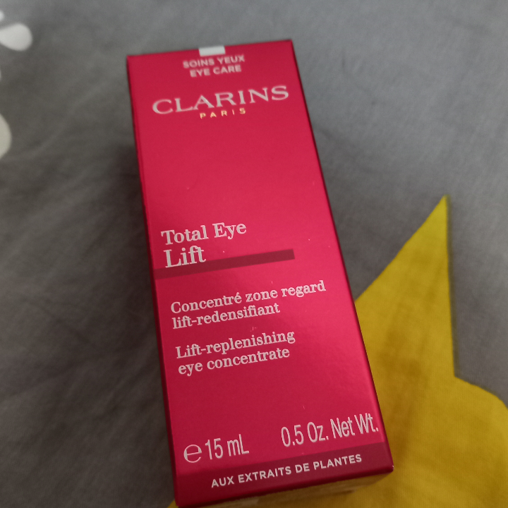 Clarins Eye Lift | Buyandship（台灣）