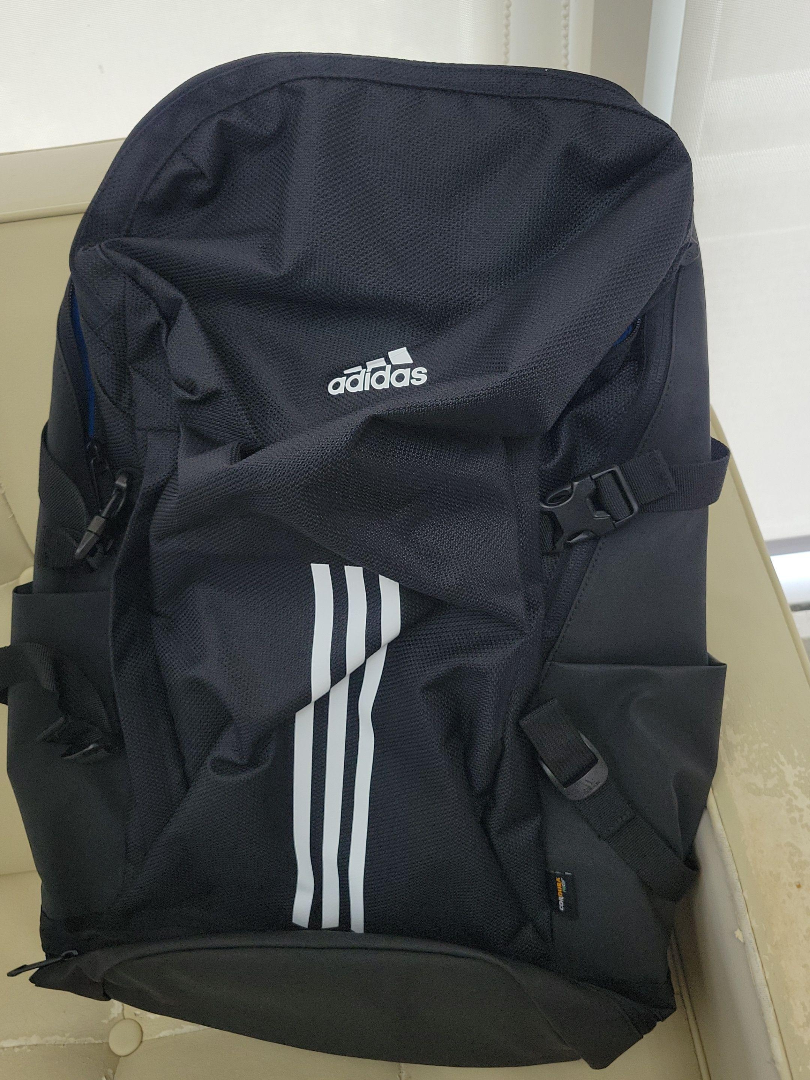 Adidas 運動背囊 40L | Buyandship Hong Kong
