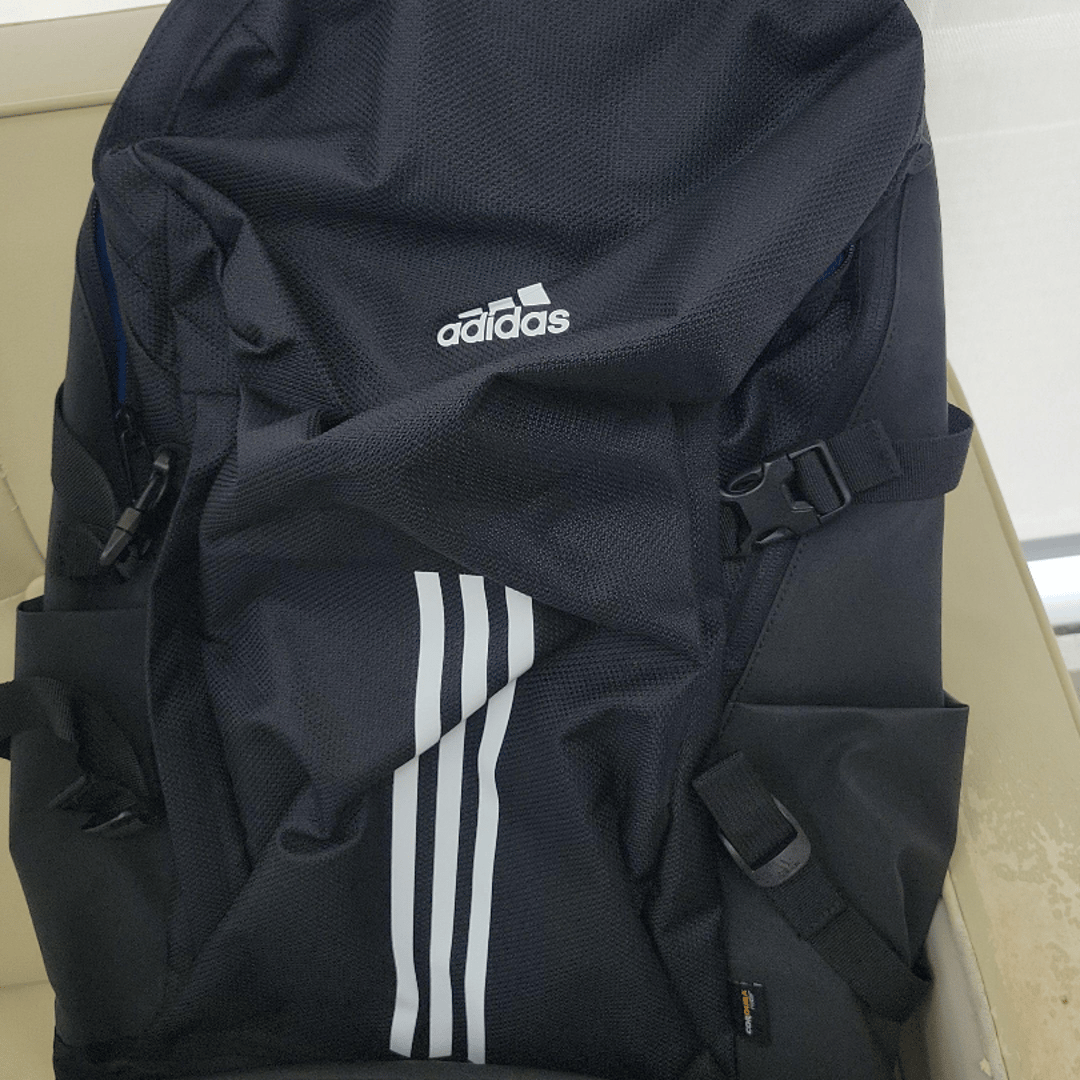 Adidas 運動背囊 40L | Buy&Ship Hong Kong