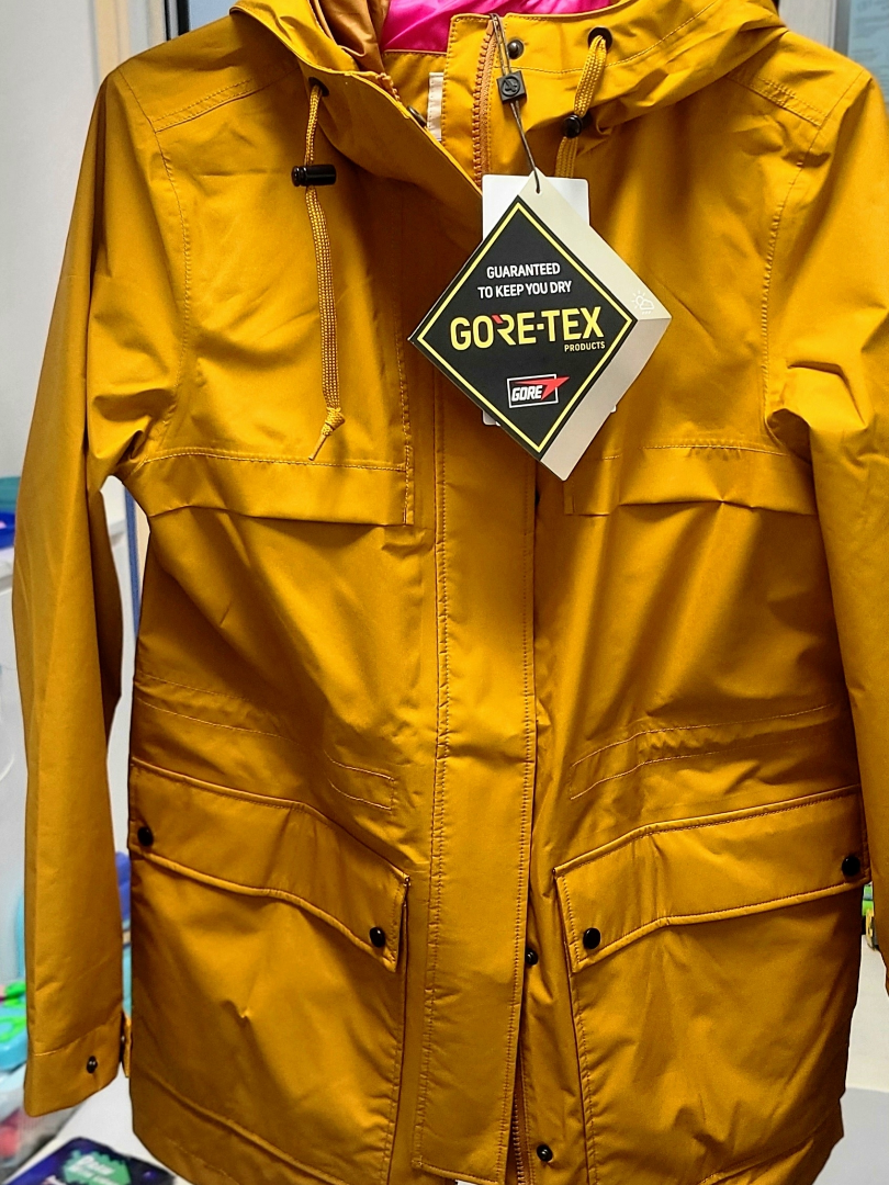 aigle gore Tex 外套 | Buyandship Malaysia