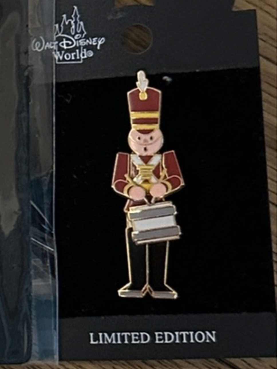 Disney Soldier Pin | Buyandship Hong Kong