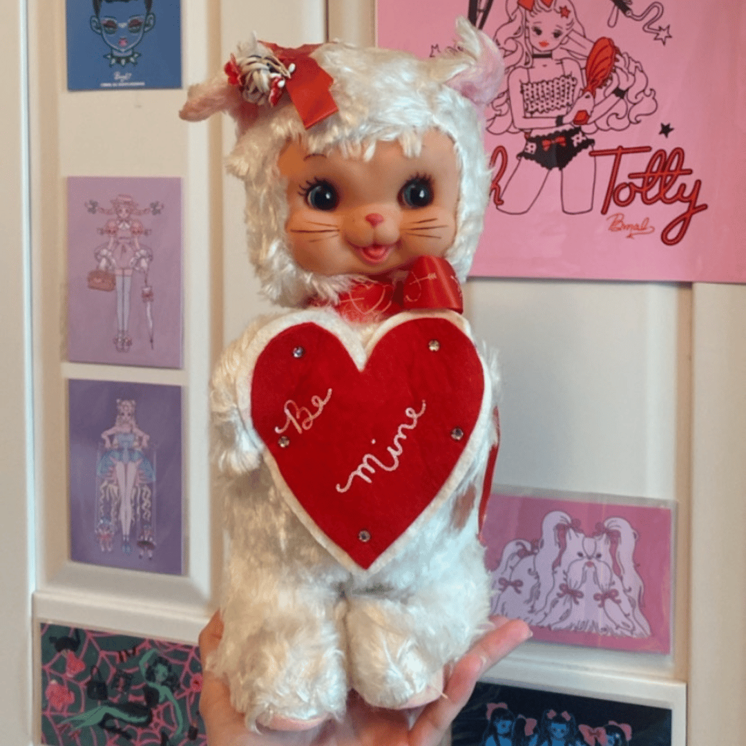 Rushton Valentine's Kitty Cat Plush | Buy&Ship（台灣）