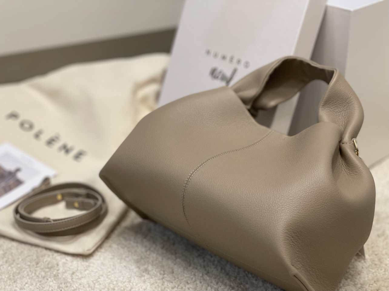 法國polene 雲朵包 number nine | Buyandship 台灣 國際代運