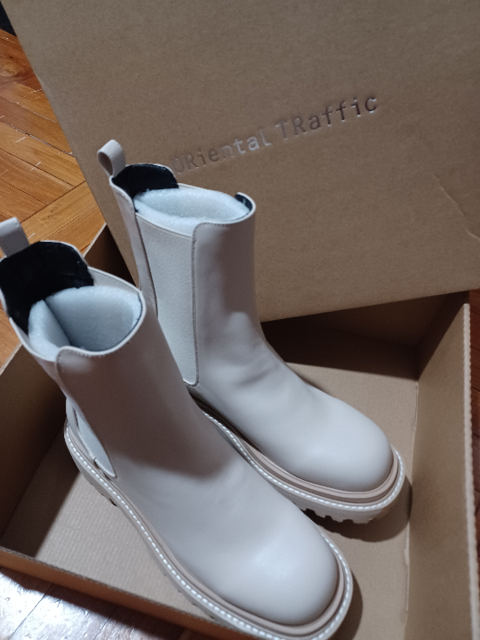 Oriental Traffic boots | Buyandship Malaysia